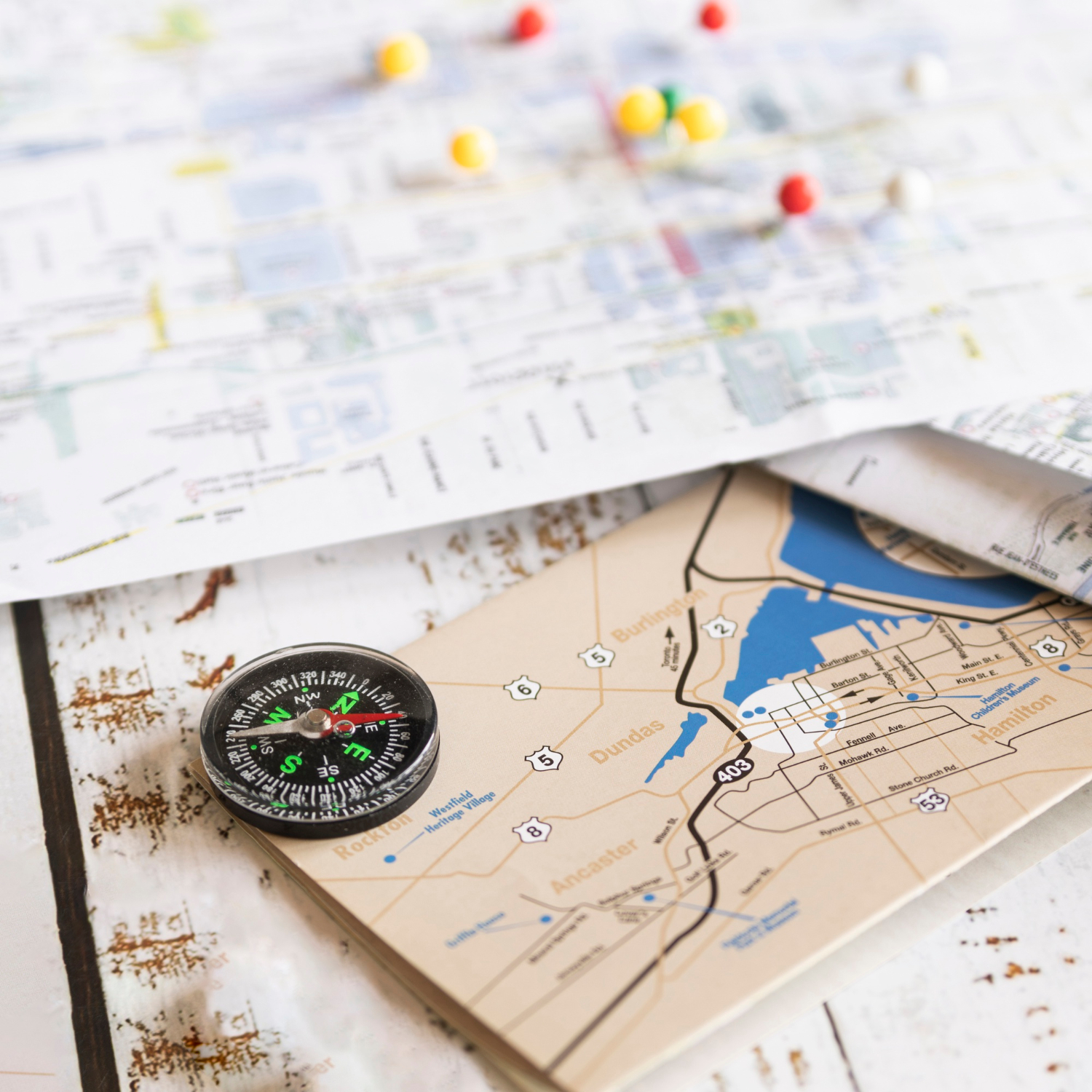 Care este diferența între navigatia pe fluvii și cea maritimă?